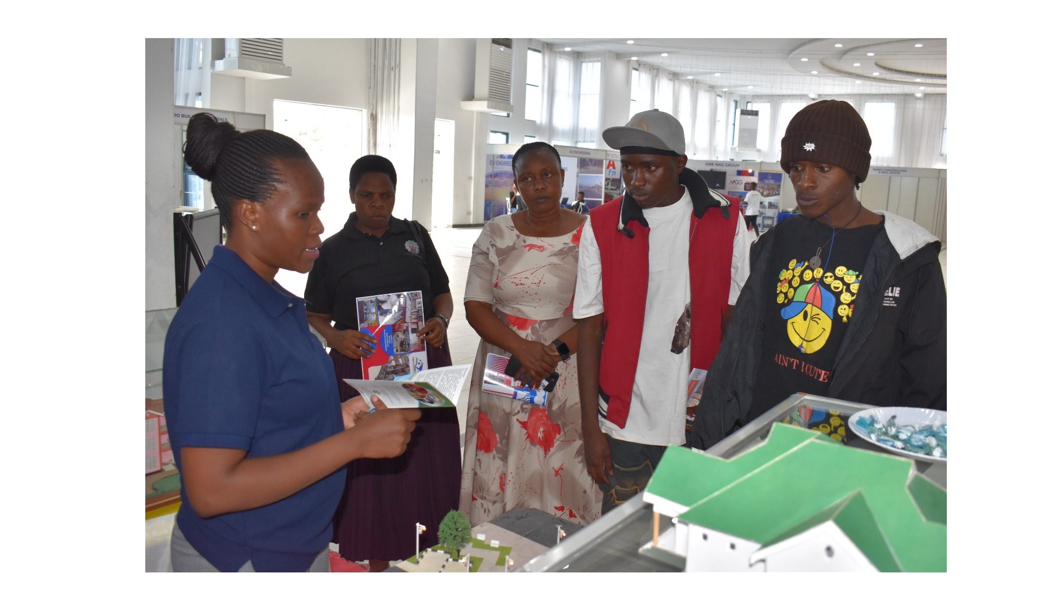 AQRB | Bodi ya Usajili wa Wabunifu Majengo na Wakadiriaji Majenzi - Mwanzo